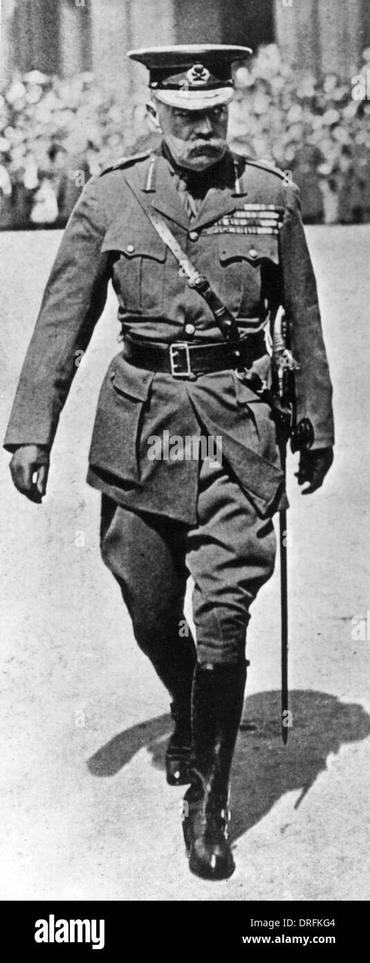 British service uniform Black and White Stock Photos & Images - Alamy