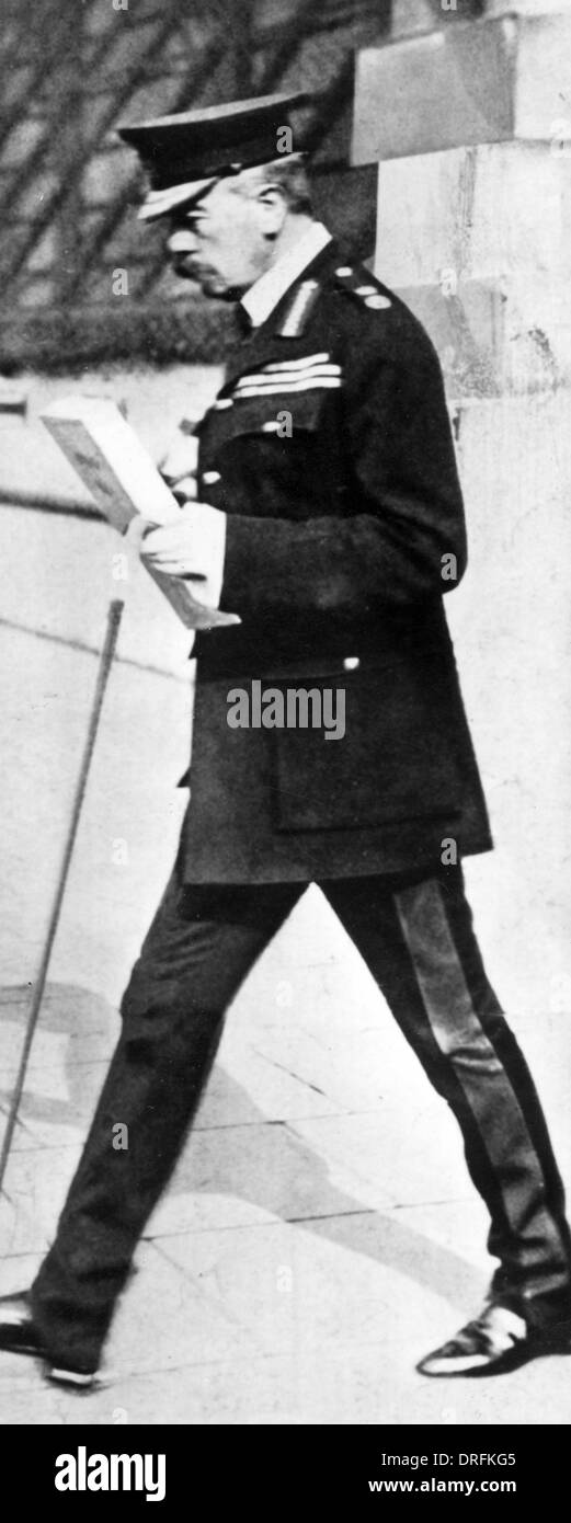 In uniform ww1 Black and White Stock Photos & Images - Alamy