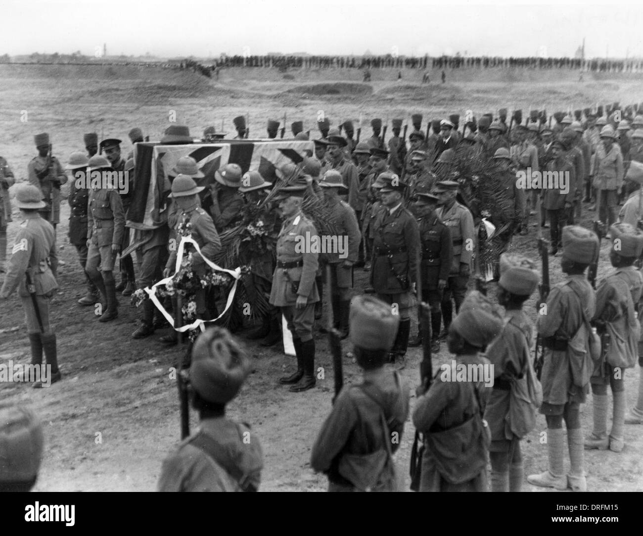 Burial of Sir Frederick Maude, Baghdad, WW1 Stock Photo - Alamy