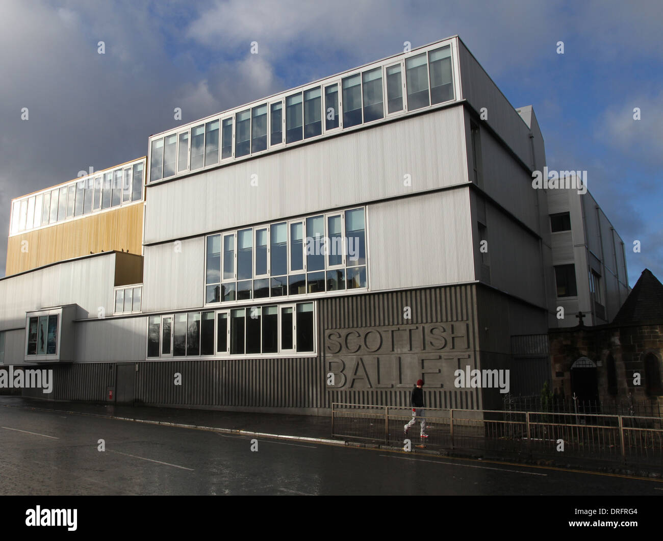 Scottish ballet hi-res stock photography and images - Alamy