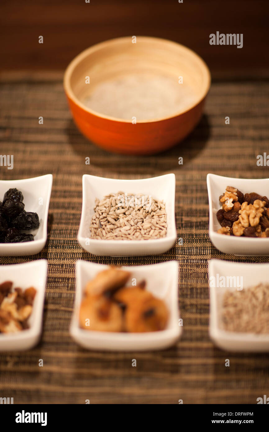 Snack bowls hi-res stock photography and images - Alamy