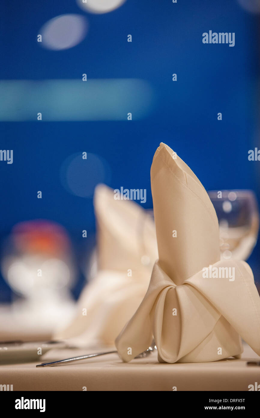 White napkins hi-res stock photography and images - Alamy