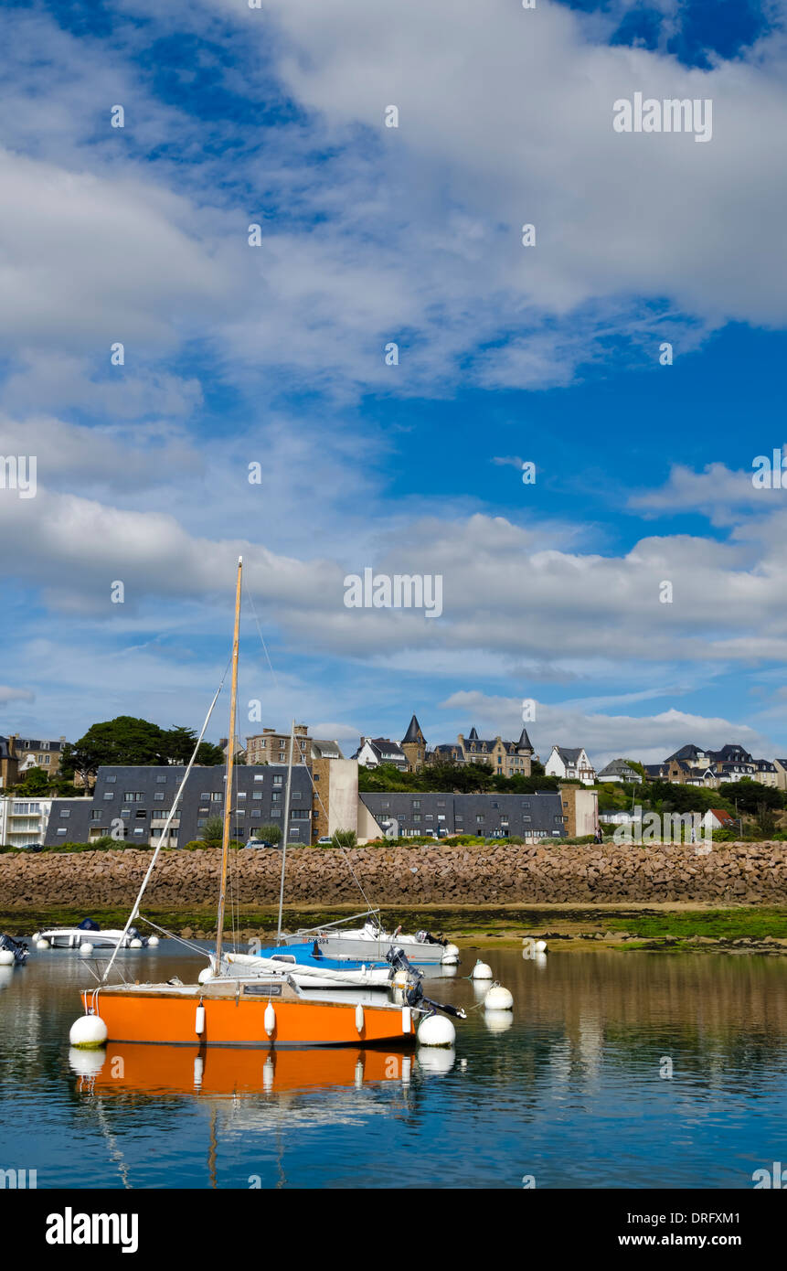 Trebeurden marina hi-res stock photography and images - Alamy