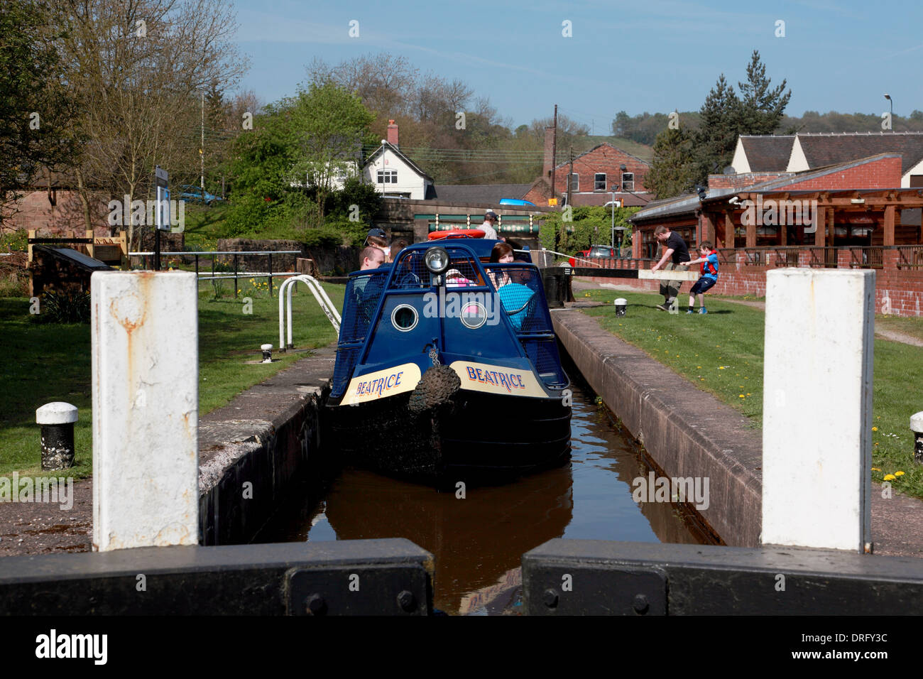 Caldon canal hi-res stock photography and images - Alamy