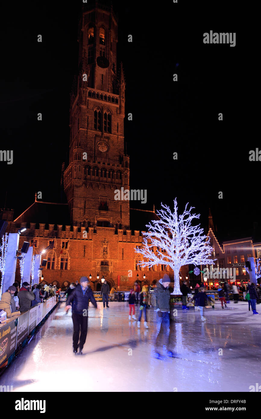 Bruges ice skating hi-res stock photography and images - Alamy