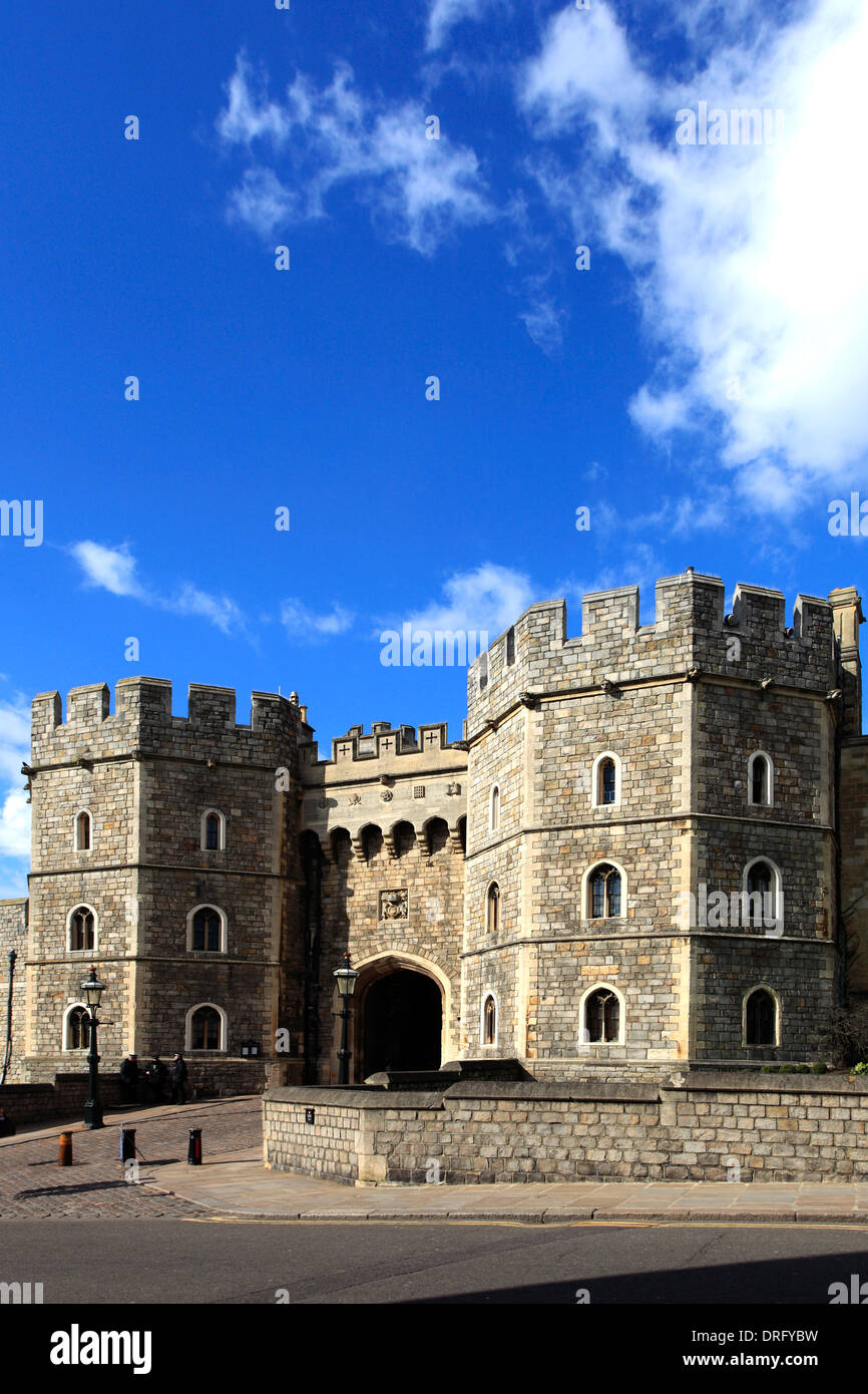 Windsor windsors castle castles hi-res stock photography and images - Alamy