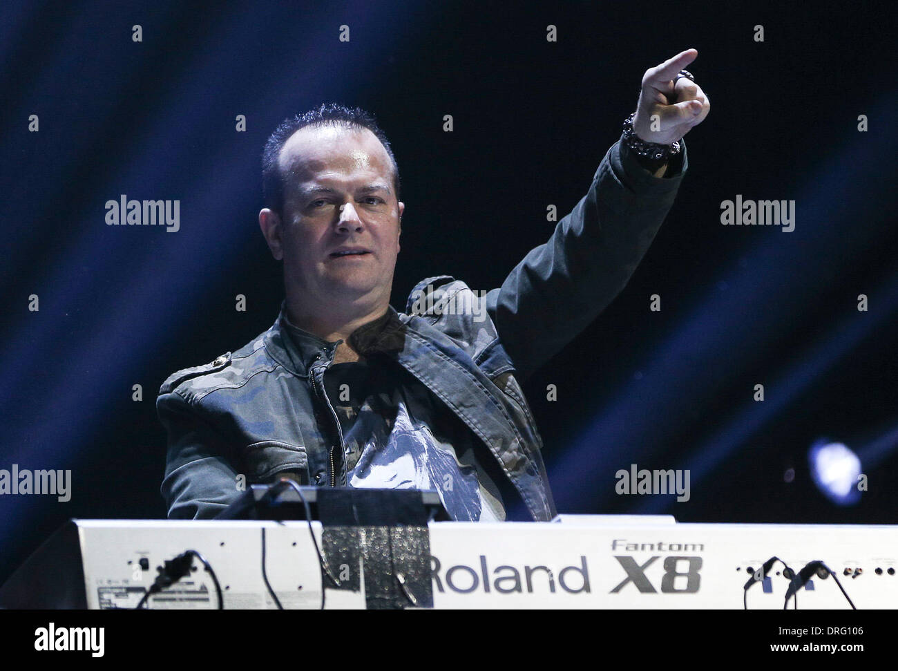 Hamburg, Germany. 24th Jan, 2014. Keyboarder Rick J. Jordan performs ...