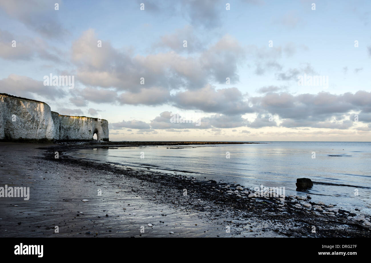 Kingsgate chalk cliffs hi-res stock photography and images - Alamy