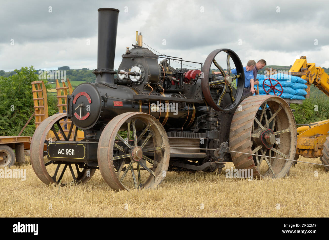 Traction Engine steam ploughing at Three Cocks Vintage Steam Rally ...