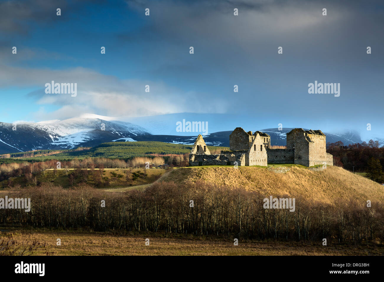 Ruthven castle hi-res stock photography and images - Alamy
