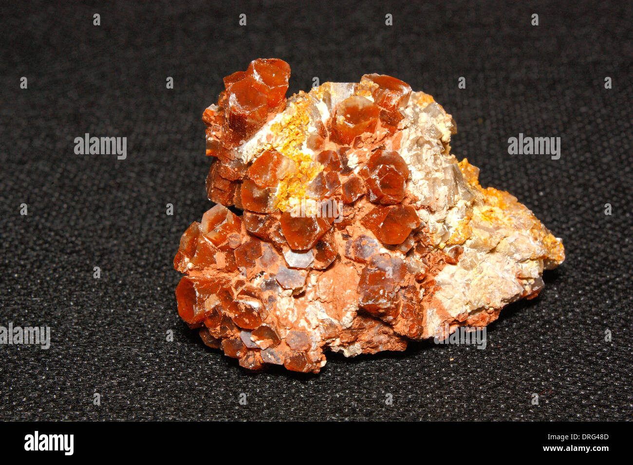 An image of the mineral known as Aragonite Stock Photo - Alamy