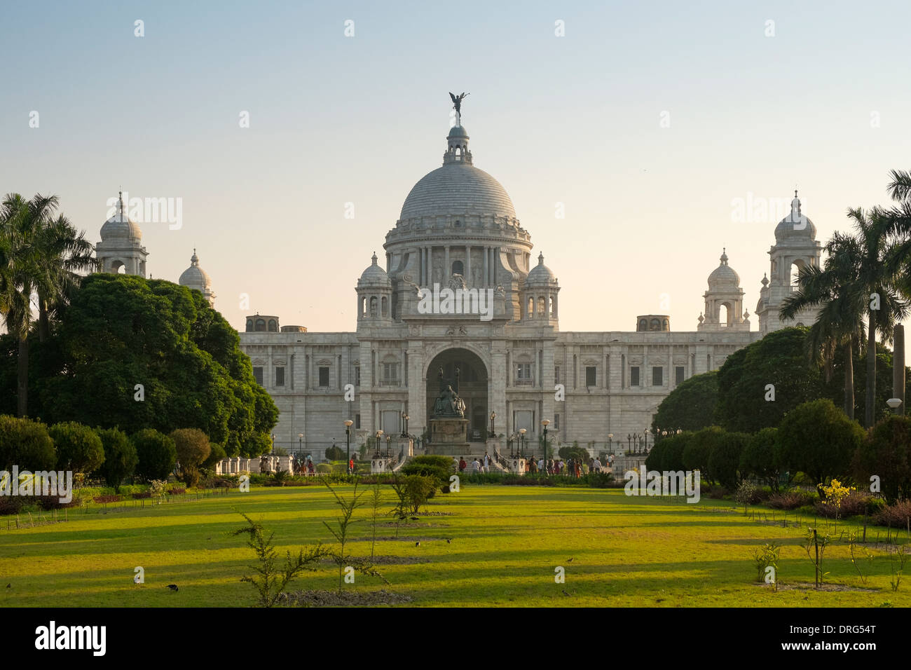 Victoria memorial india hi-res stock photography and images - Alamy