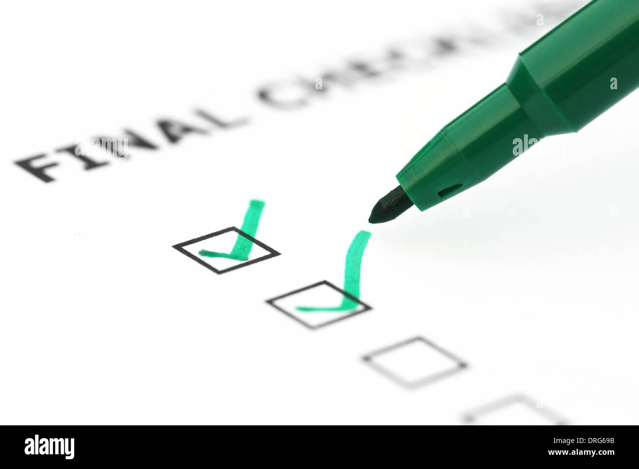 Check list symbol over white hi-res stock photography and images - Alamy