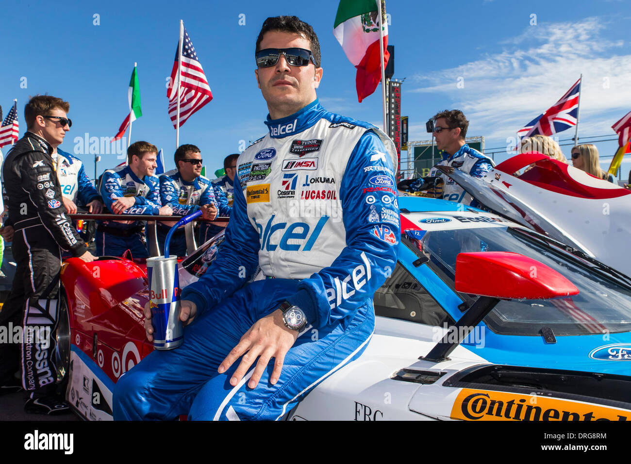 Memo rojas hi-res stock photography and images - Alamy