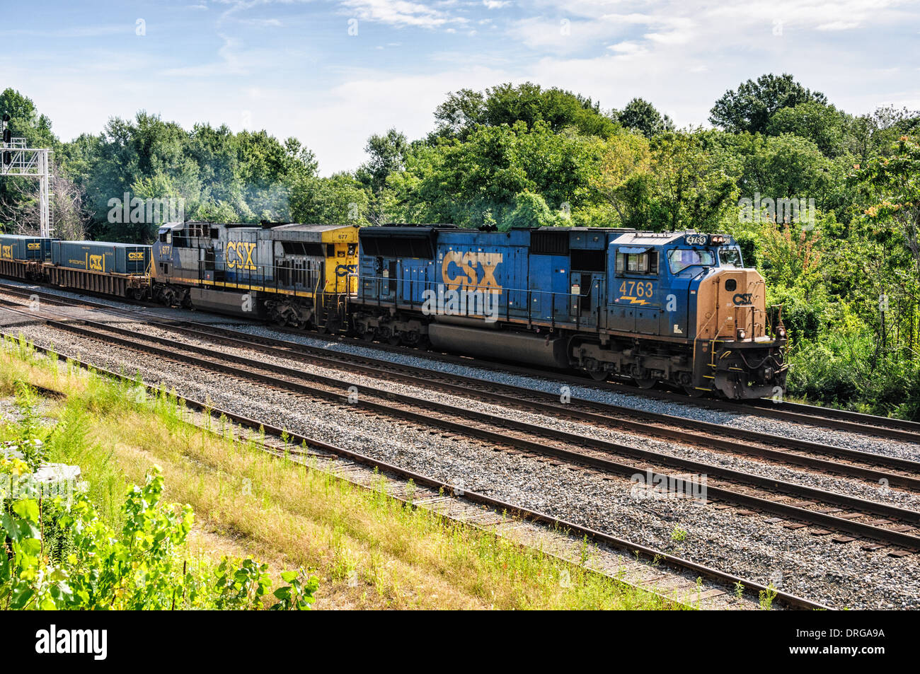 CSX Locomotives EMD SD70MAC No 4763 and GE CW44-6 No 677 on intermodal ...