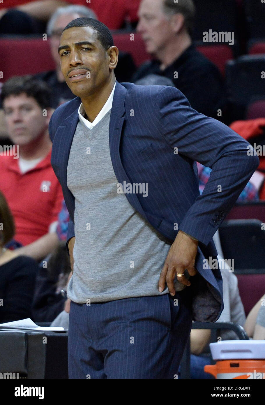 Kevin ollie basketball coach hi-res stock photography and images - Alamy