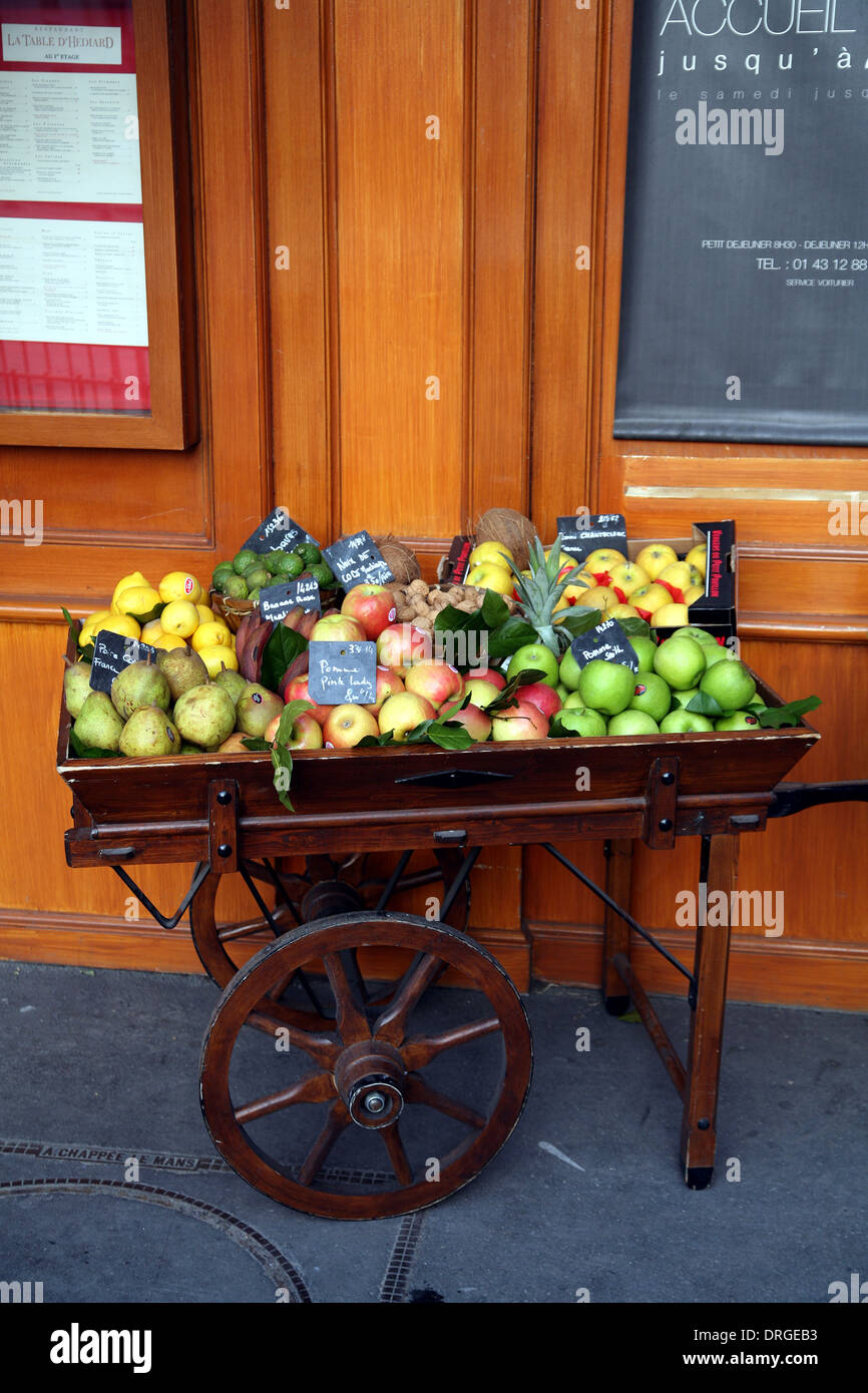 fruit and vegetables on a market-shop in france Stock Photo - Alamy