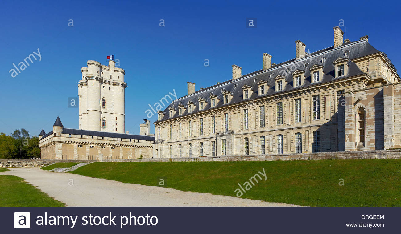 Chateau De Val High Resolution Stock Photography and Images - Alamy