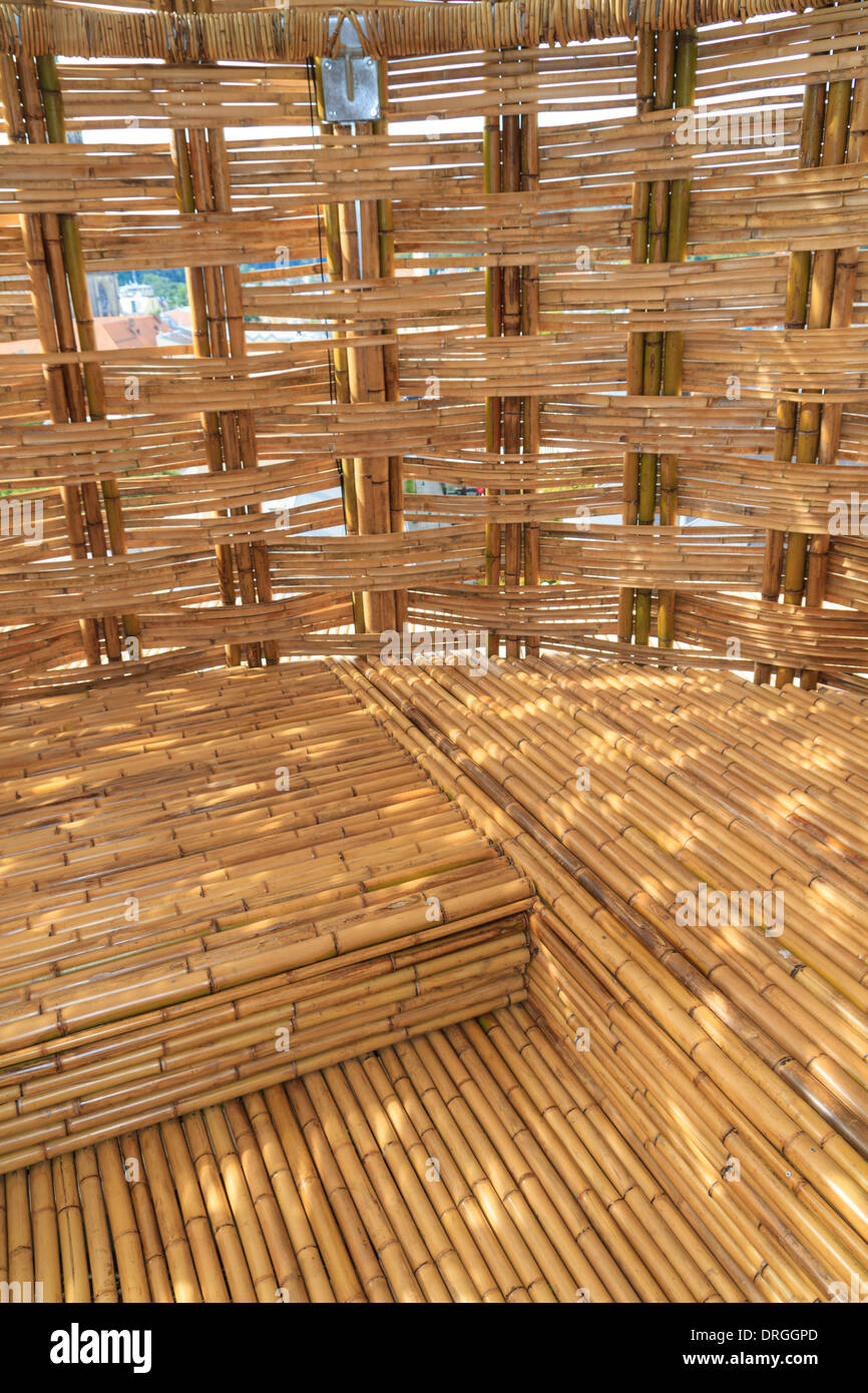 Bamboo construction hi-res stock photography and images - Alamy