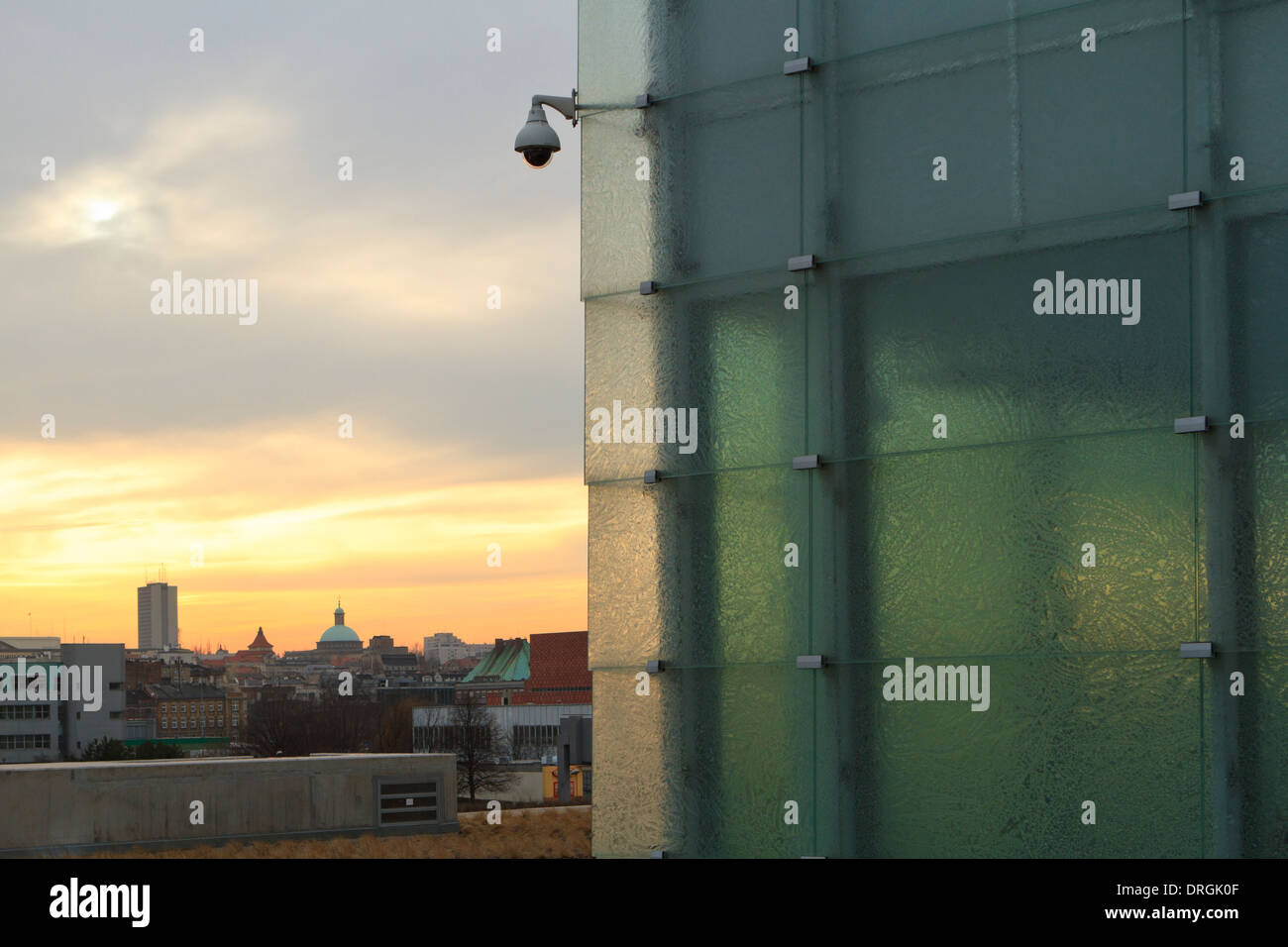 Surveillance camera hi-res stock photography and images - Alamy