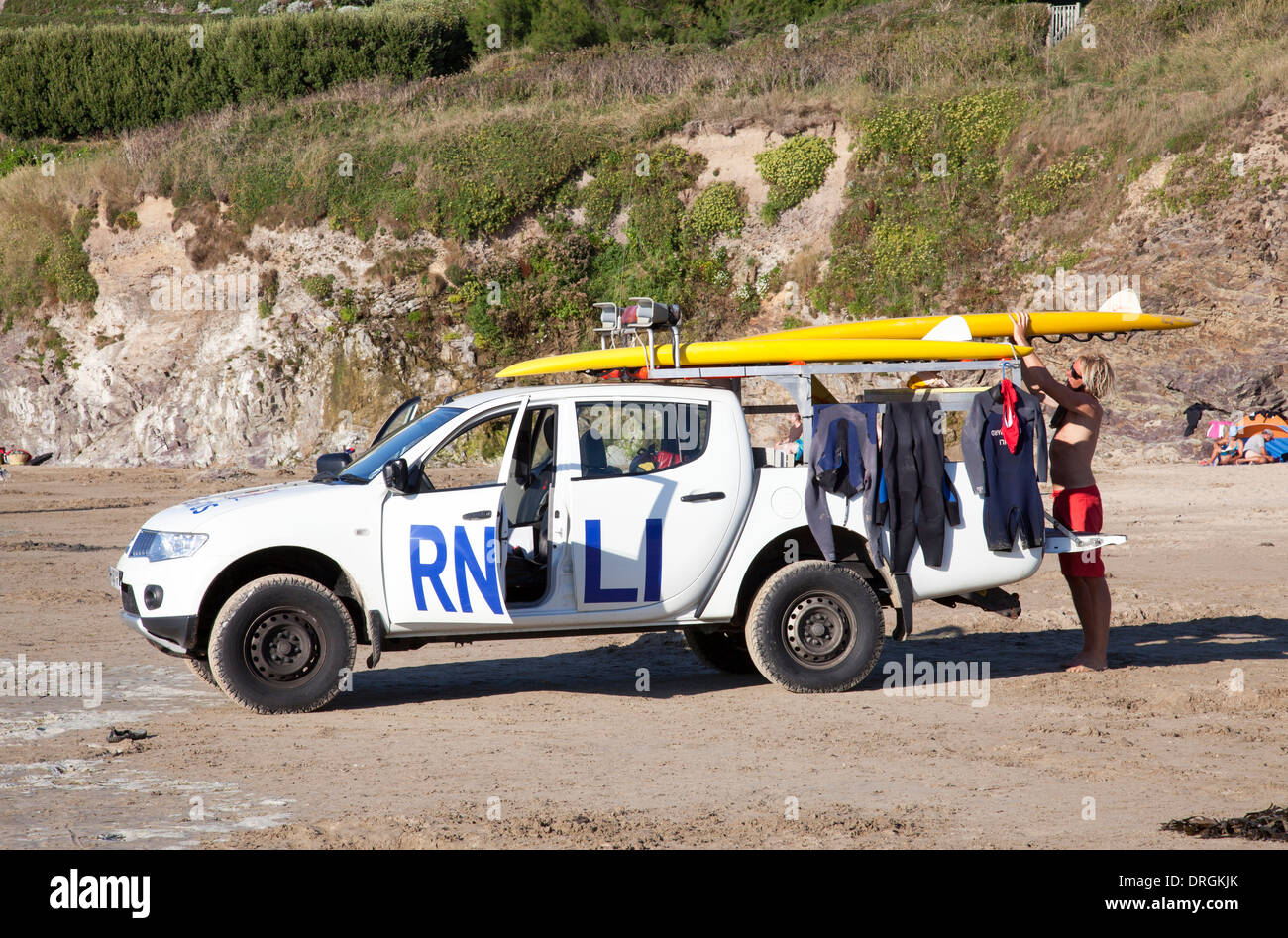 Rnli lifeguard rnli lifeguards hi-res stock photography and images - Alamy
