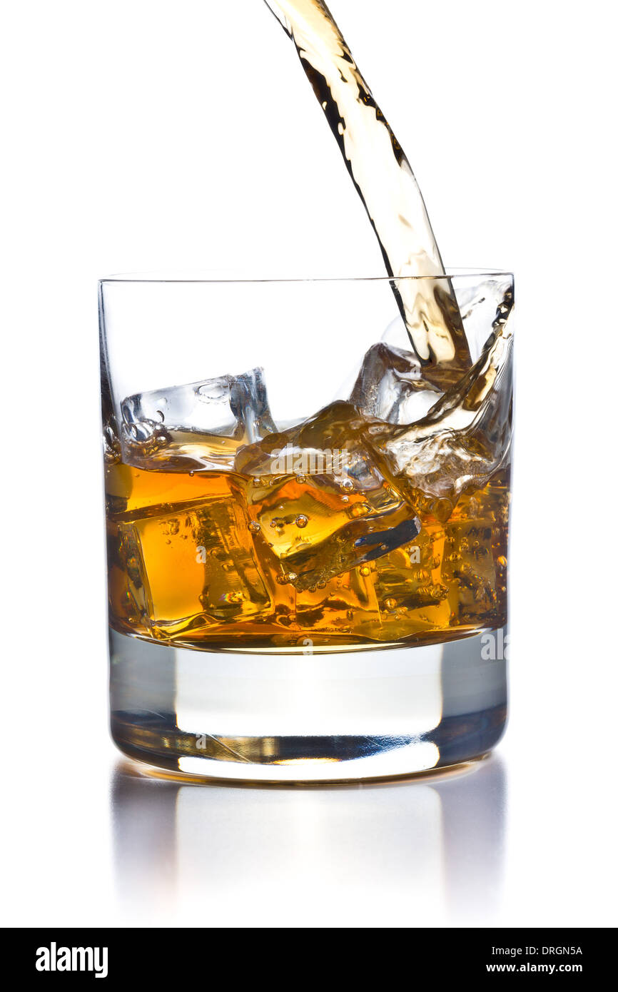 Whiskey pouring glass hi-res stock photography and images - Alamy