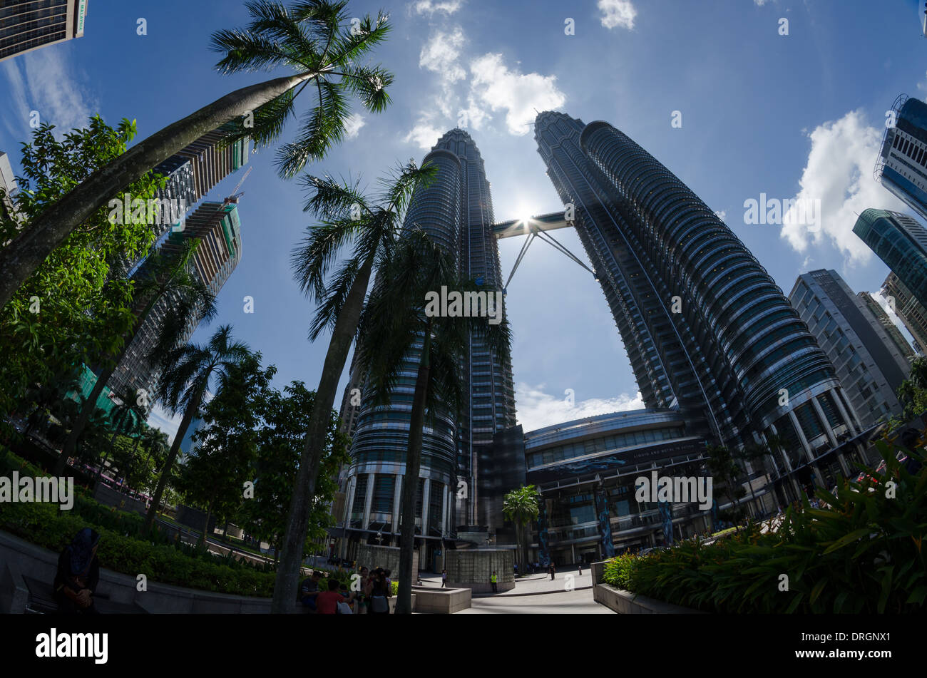 The Petronas Twin Towers, Kuala Lumpur, Malaysia Stock Photo - Alamy