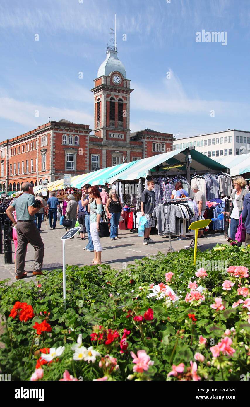 Chesterfield market hall hi-res stock photography and images - Alamy