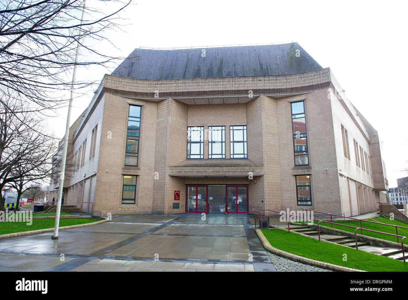 Cardiff Magistrates Court Stock Photo - Alamy