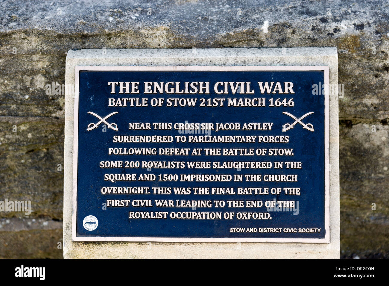 English civil war memorial plaque hi-res stock photography and images ...