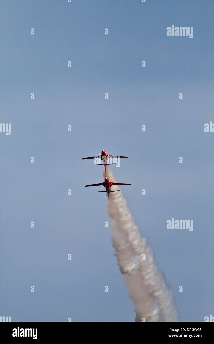 2 Red Arrows upside down close formation Stock Photo - Alamy