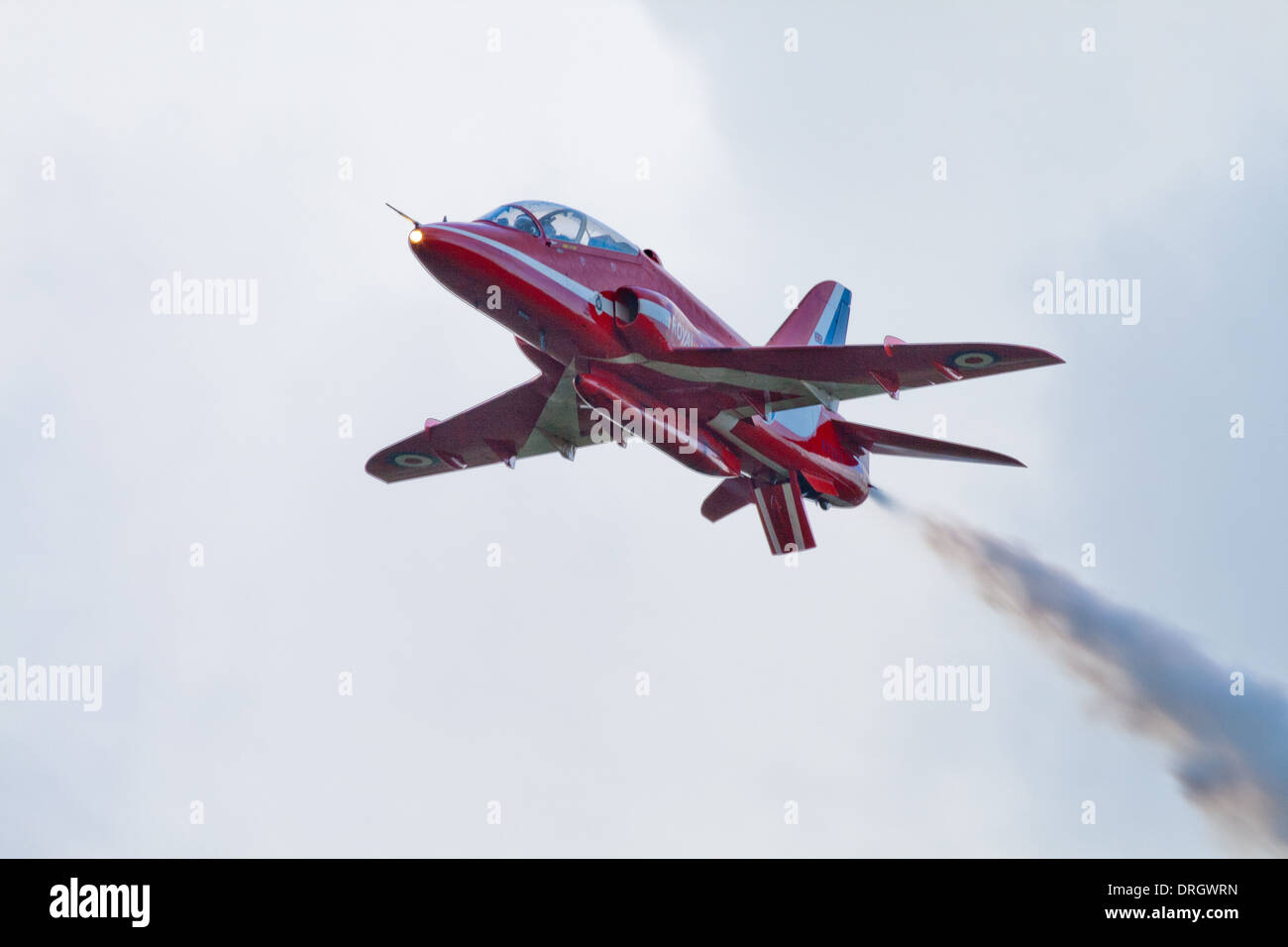 Single Red Arrow Stock Photo - Alamy