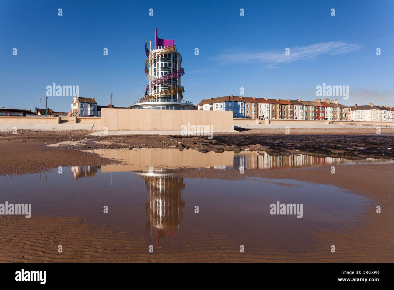 Redcar vertical pier hi-res stock photography and images - Alamy