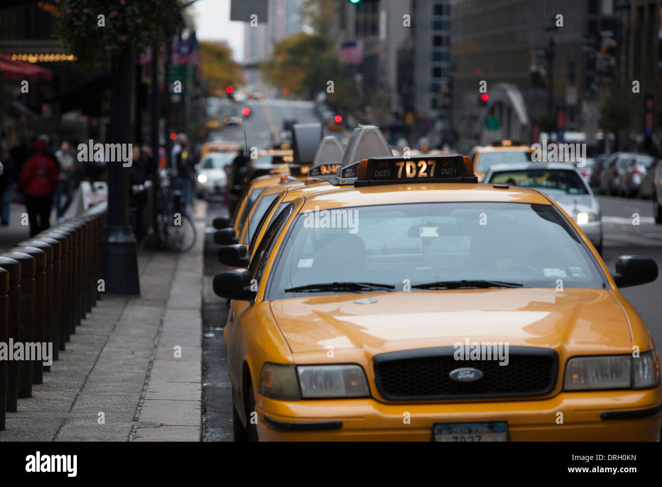 Nyc cab hi-res stock photography and images - Alamy