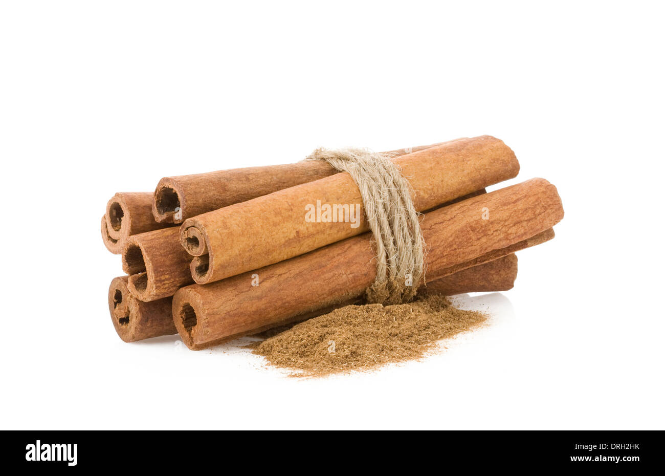 cinnamon sticks and powder isolated on white background Stock Photo - Alamy