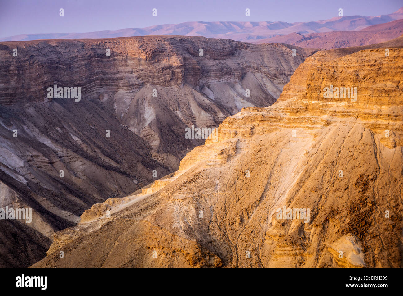 Masada mountain hi-res stock photography and images - Alamy