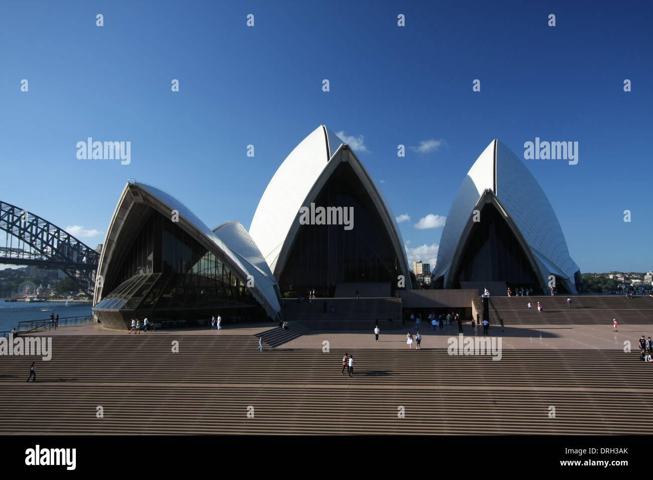 Sydney landmark sydney opera house hi-res stock photography and images ...