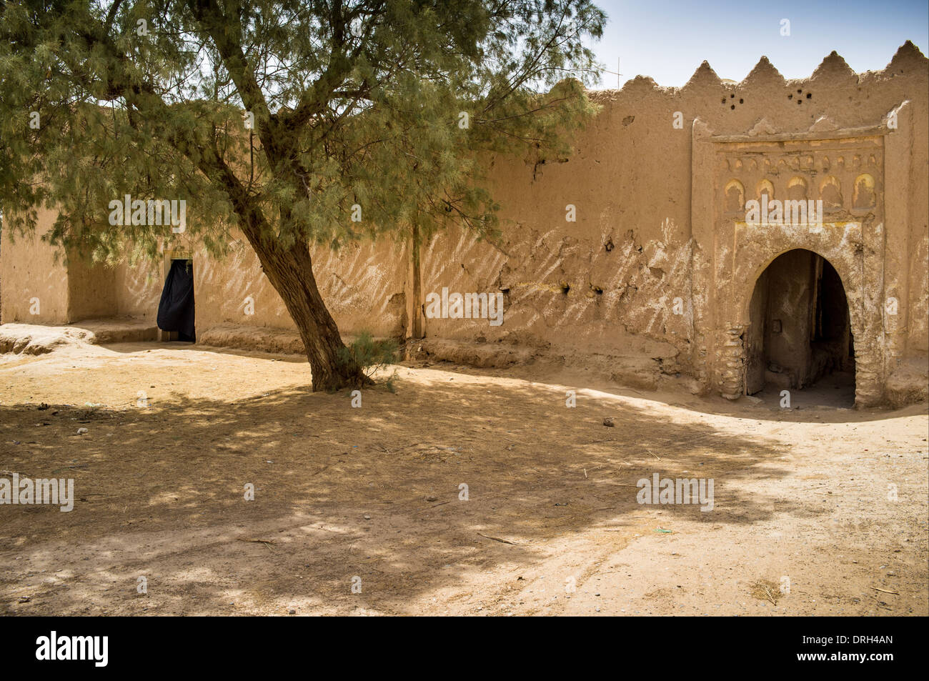 Old gate to Kasbah with tree, Morocco Stock Photo - Alamy