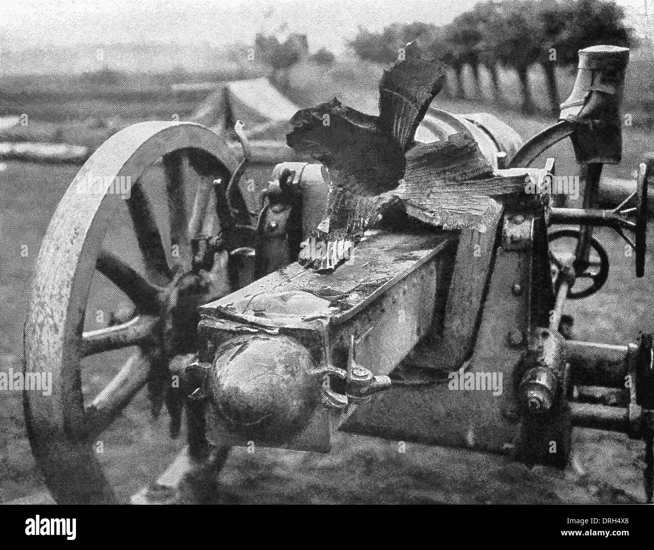Destroyed gun in world war one hi-res stock photography and images - Alamy