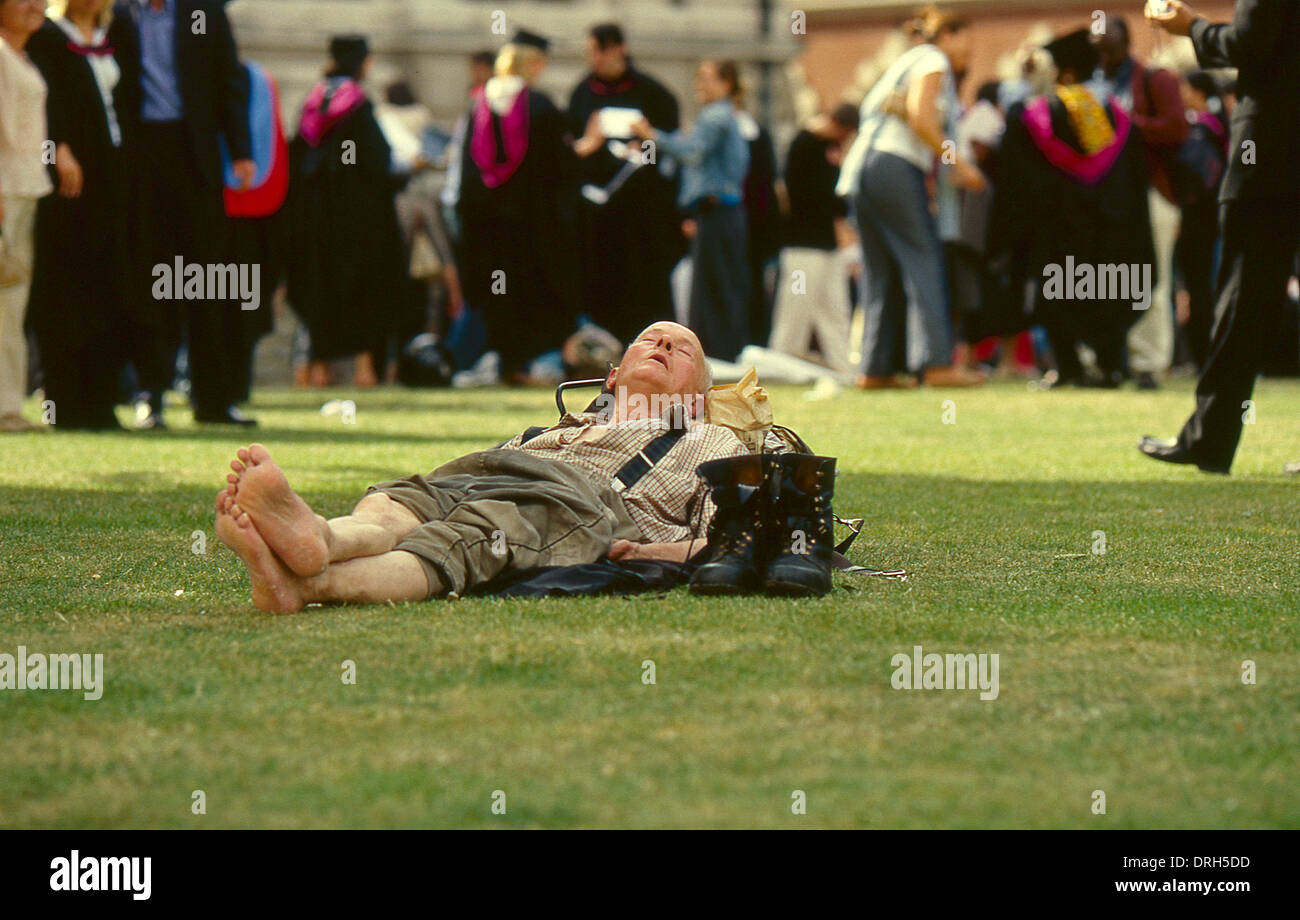 Missing graduation hi-res stock photography and images - Alamy