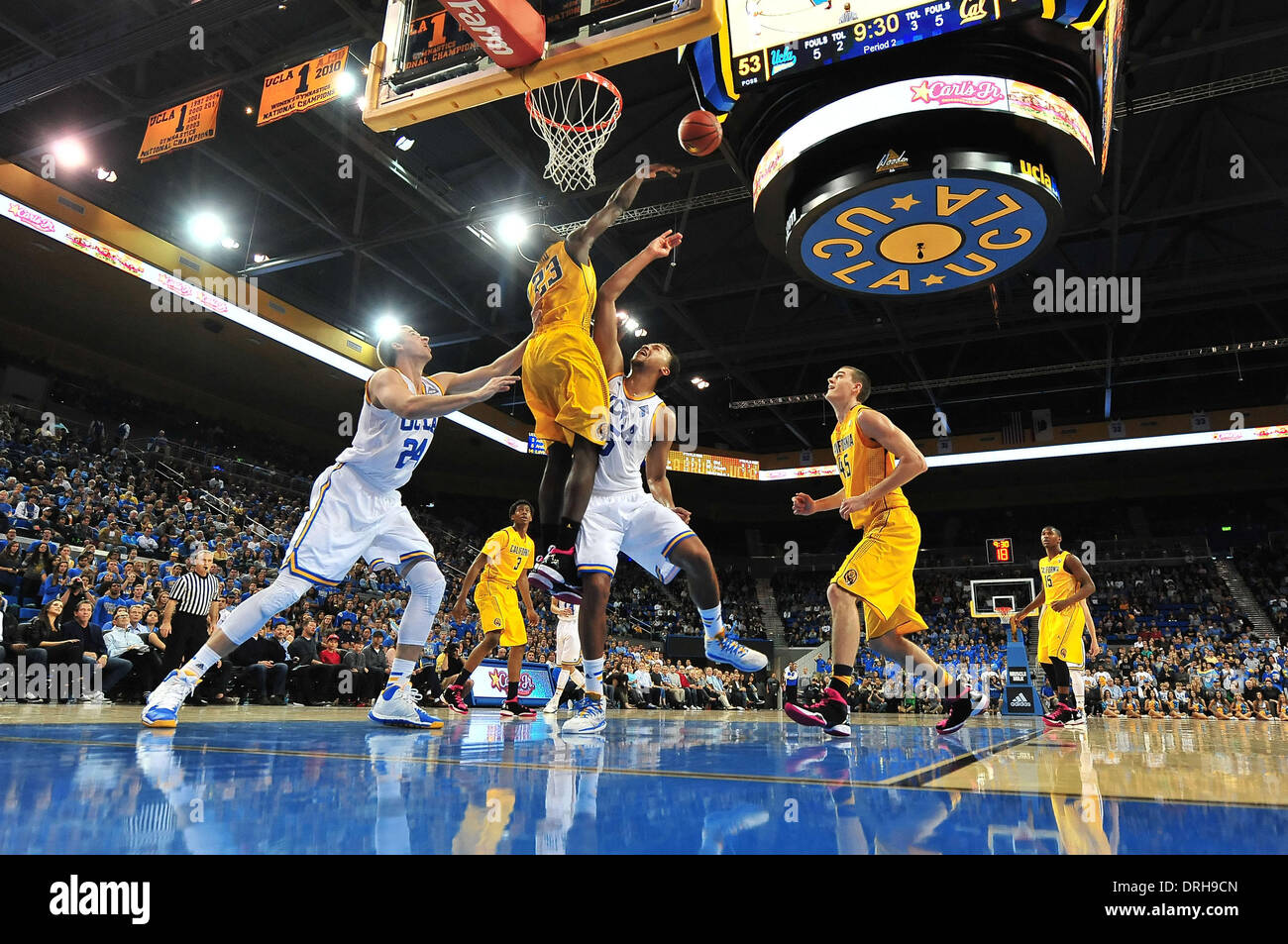 Los Angeles, CA, USA. 26th Jan, 2014. UCLA Bruins guard/forward Kyle ...