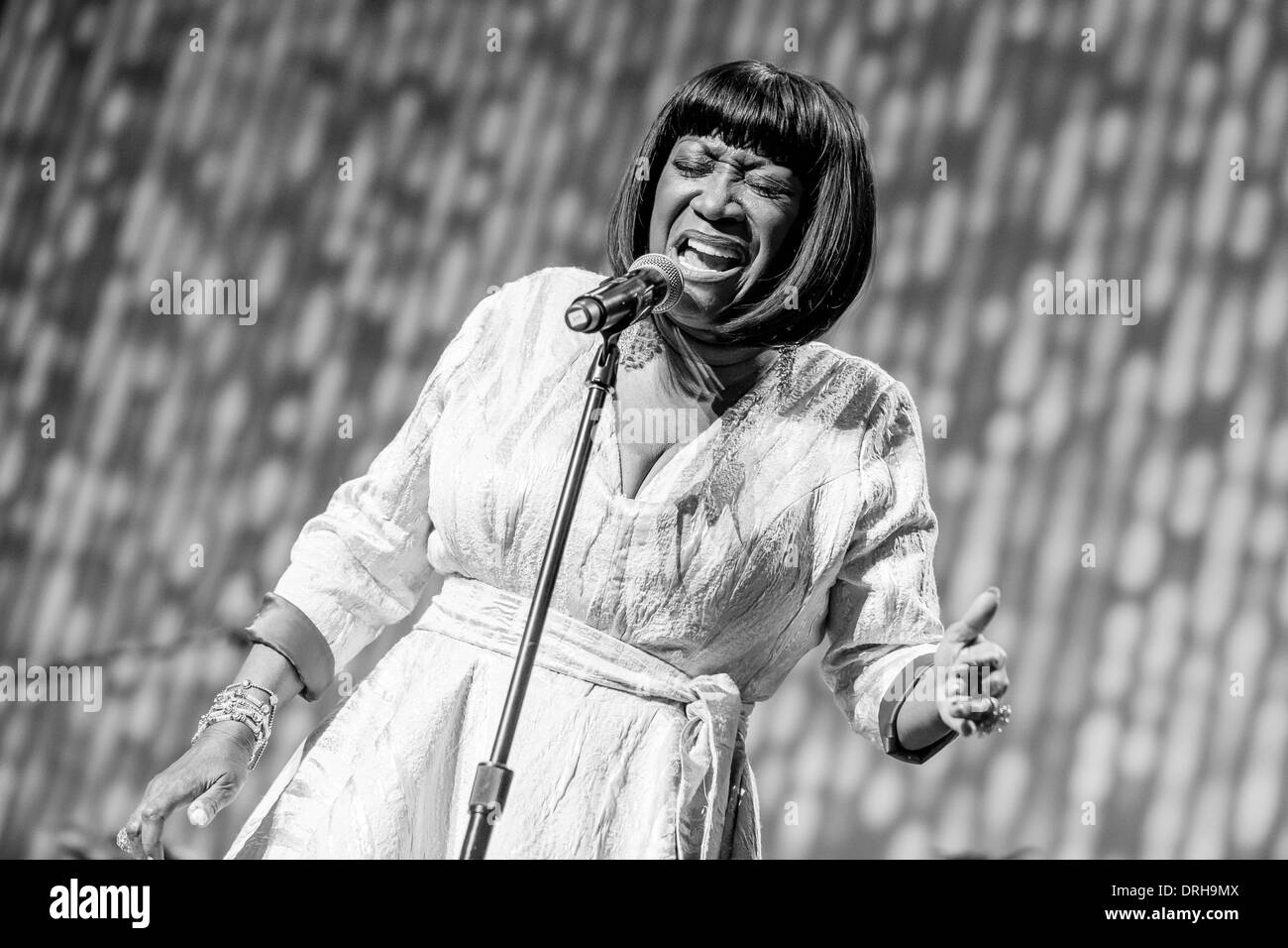 Patti labelle Black and White Stock Photos & Images - Alamy