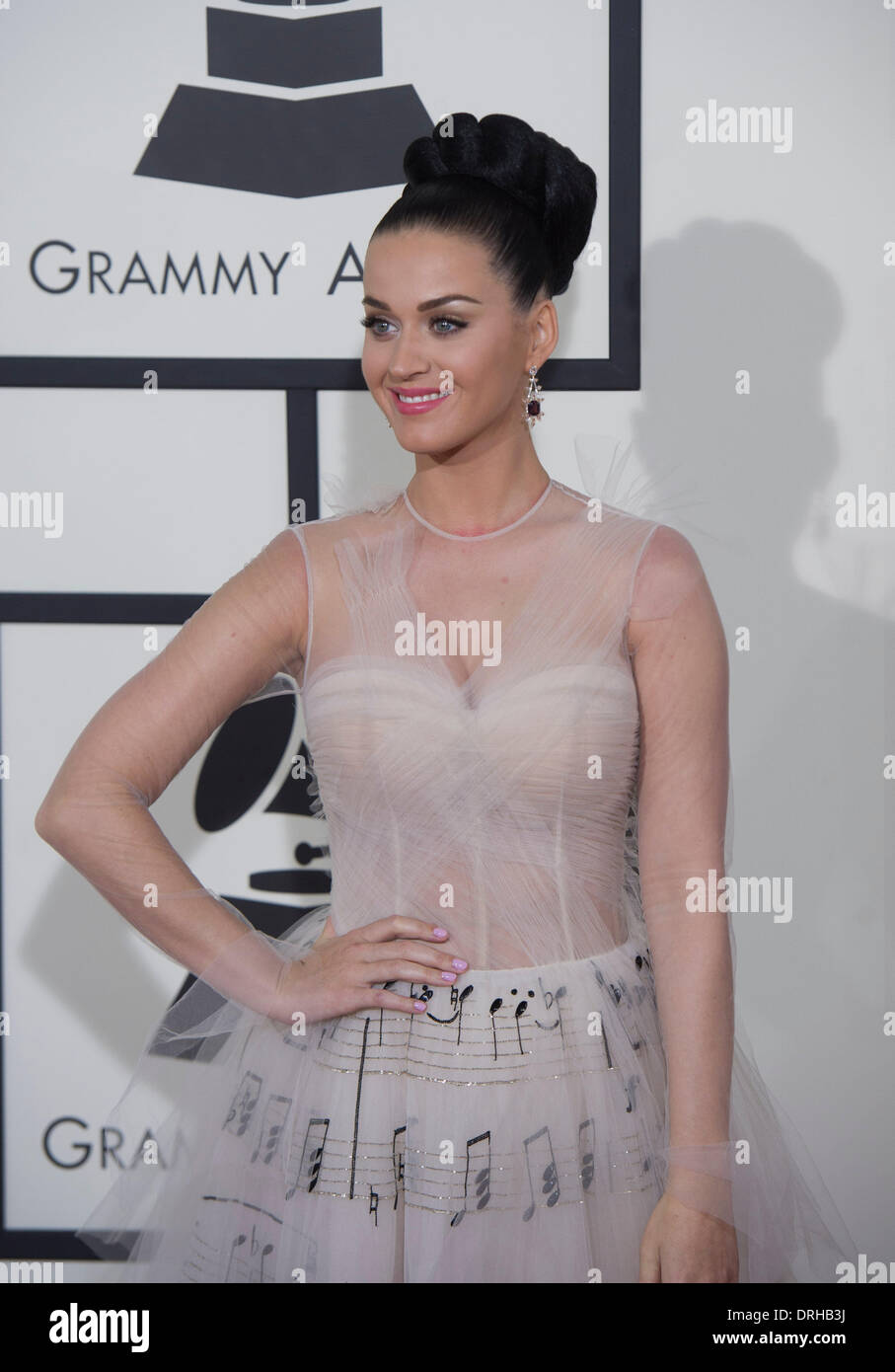 Los Angeles, USA. 26th Jan, 2014. Katy Perry arrives on the red carpet ...