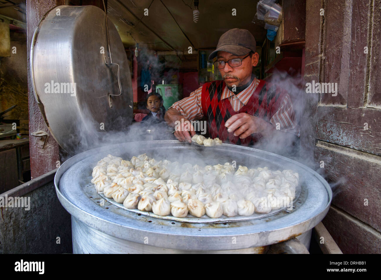 Freshly steamed buffalo momos hi-res stock photography and images - Alamy