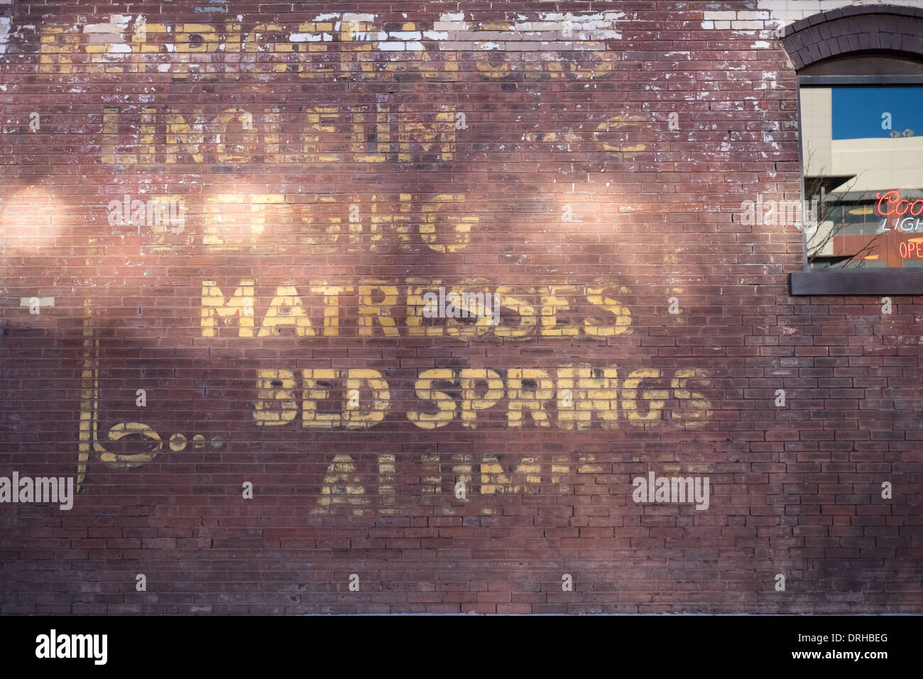 Wall advertisement hi-res stock photography and images - Alamy