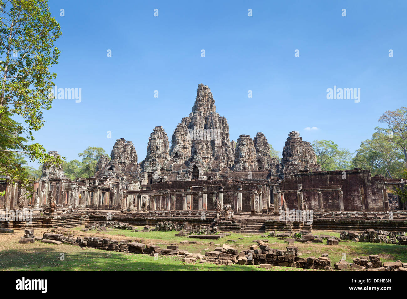 Side view of temple hi-res stock photography and images - Alamy