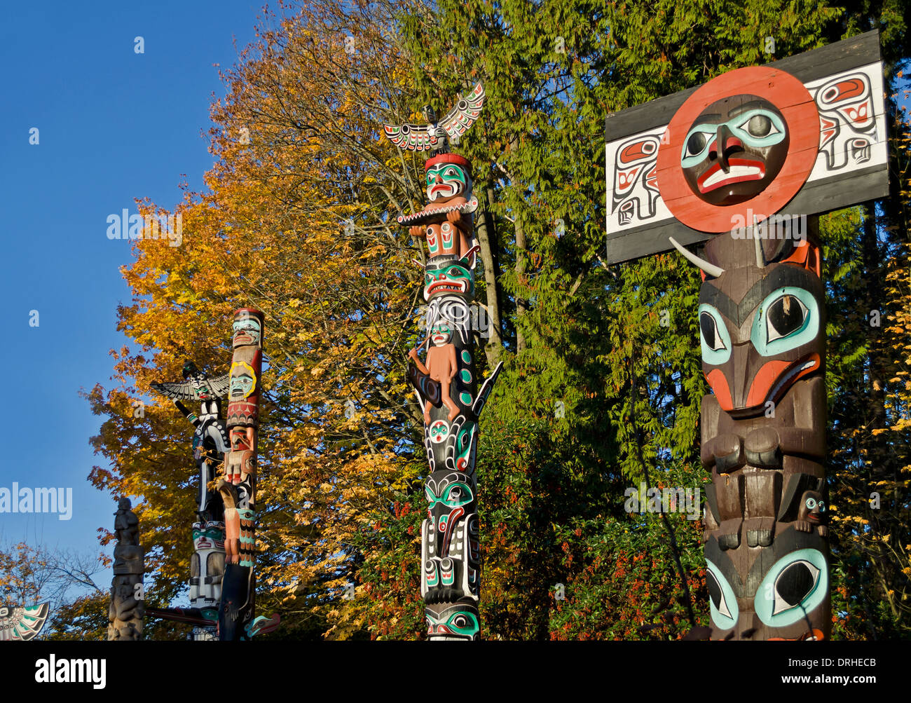 Totems totems hi-res stock photography and images - Alamy