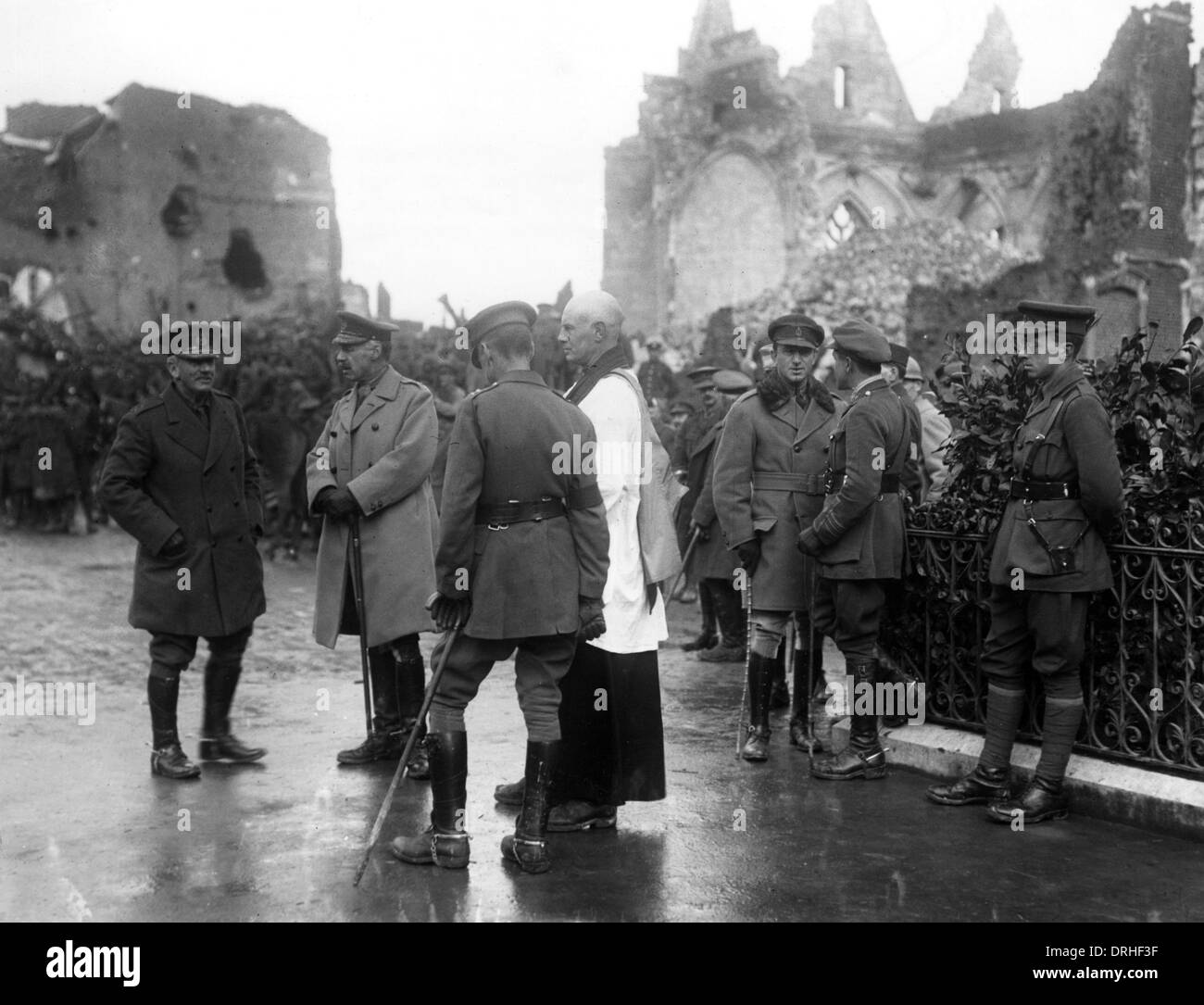 General Rawlinson and others, Peronne, France, WW1 Stock Photo - Alamy