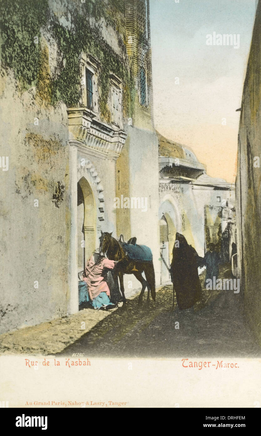 Position alongside hi-res stock photography and images - Alamy