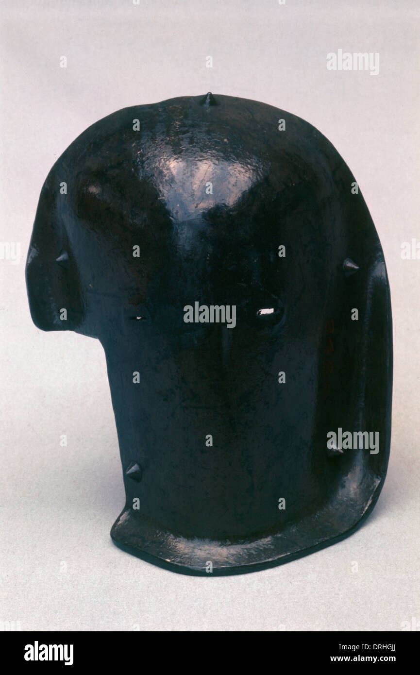 Ww1 german helmet hi-res stock photography and images - Alamy